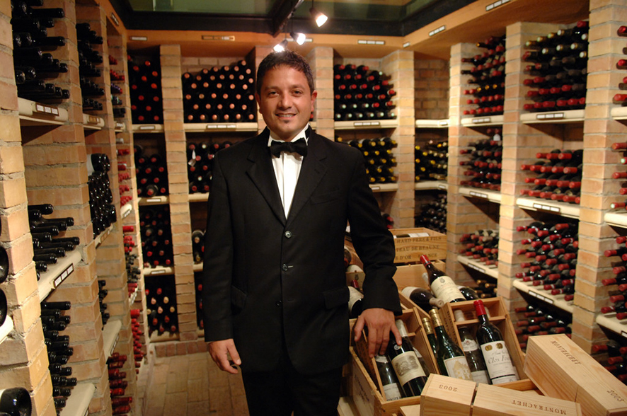 Lo champagne e Marco Reitano, il simpatico signore del vino